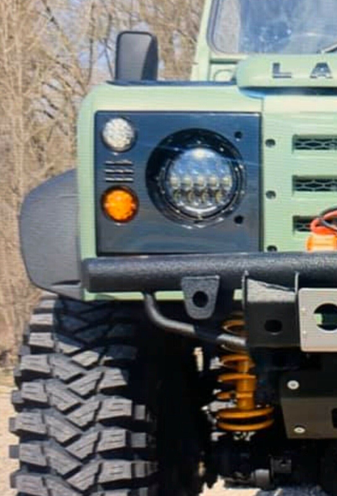 Land Rover Defender 7” Round Black Bezel Headlights – Federal Military ...